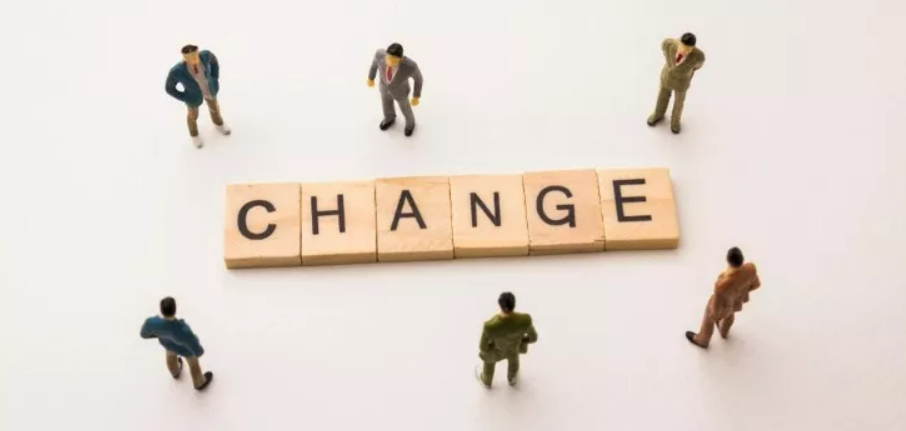 Hat 4 – Communicators of change - HR Master